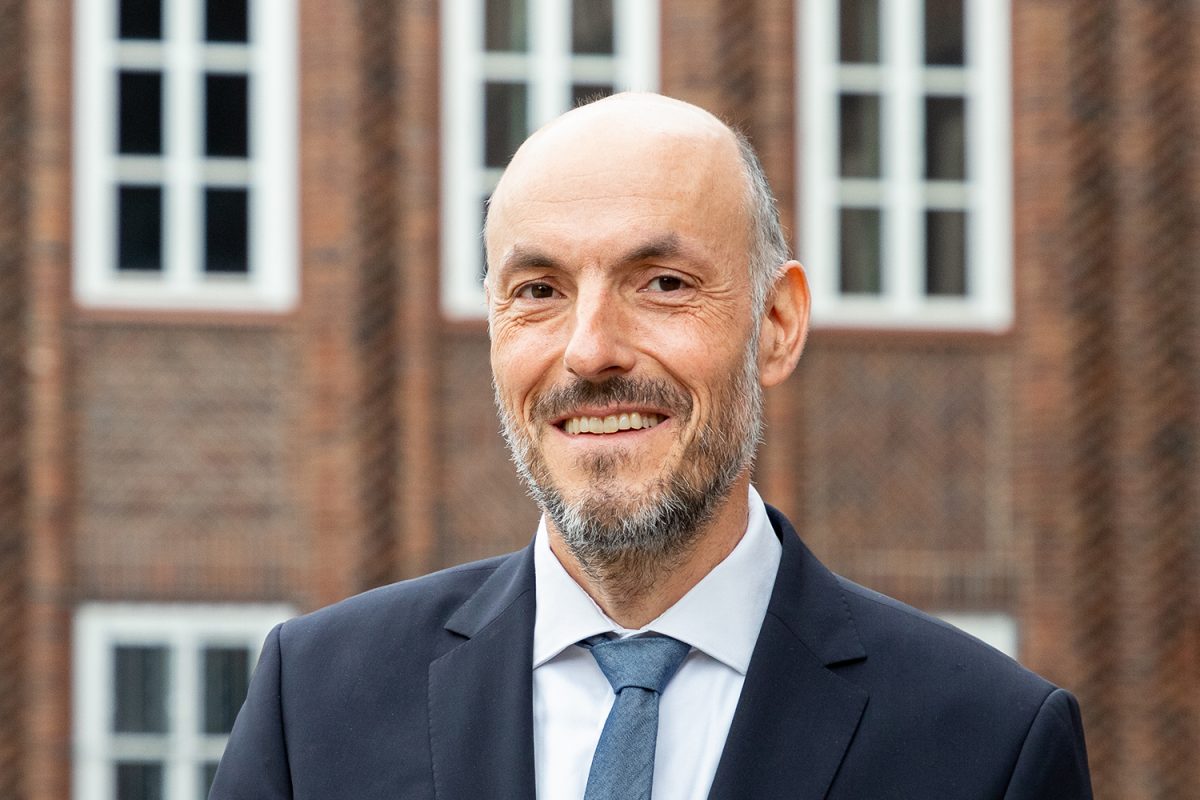 Chemist Prof. Stephan A. Sieber receives Inhoffen Medal 2024 - TU ...